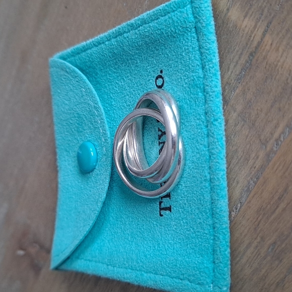 Tiffany & Co. | Jewelry | Vintage Tiffany Co Rolling Ring | Poshmark